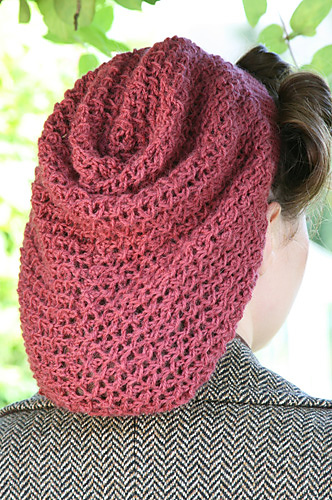 Ravelry: A Snood For All Weathers pattern by Susan Crawford