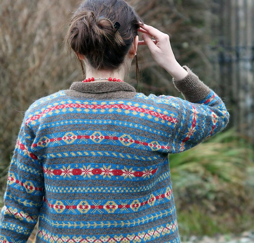 Ravelry: Vaila pattern by Susan Crawford