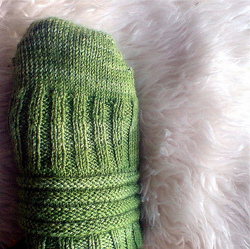 Ravelry: Mojo pattern by Donyale Grant