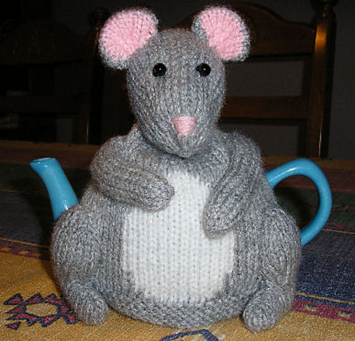 Ravelry: Little Mouse Tea Cosy pattern by Jenny Stacey