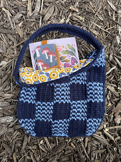 Ravelry: Check It Bag pattern by Lindsey Muscarella