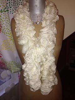 Ravelry: jvhicks' Frilly Knit Scarf