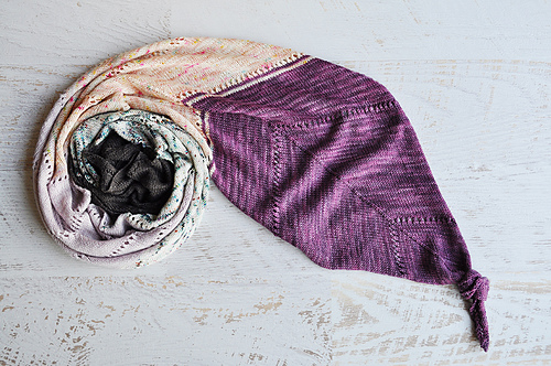 Ravelry: Luma pattern by Kristen Finlay