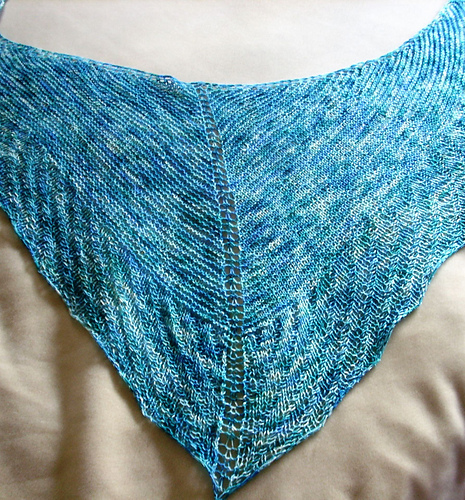 Ravelry: Rustic Autumn Shawl pattern by Karrie Steinmetz