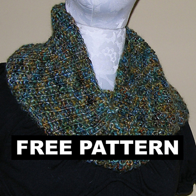 Ravelry: Half Cardigan Rib Cowl pattern by Jill Bujold