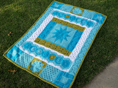 Ravelry: Deco'Ghan pattern by Julie Yeager