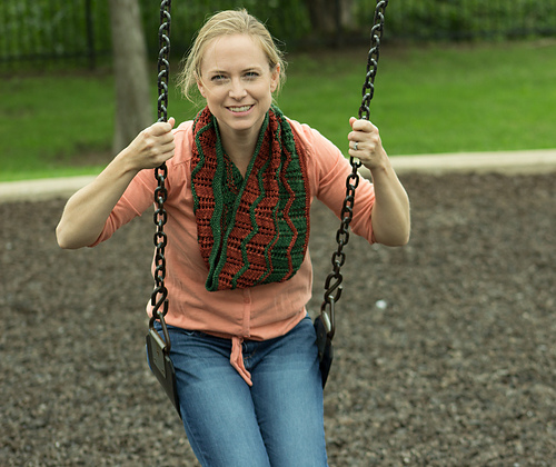 Ravelry: Chauntecleer Cowl pattern by Karen Robinson