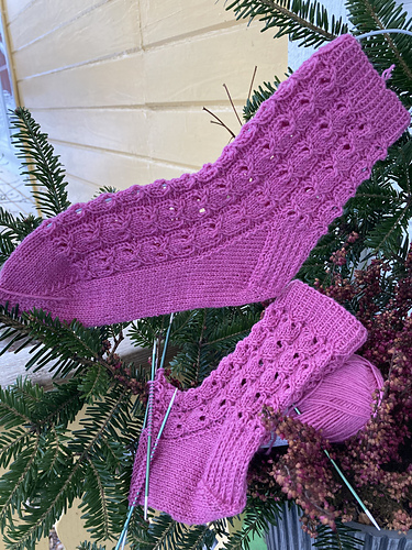Ravelry: Grundkursus i sokkestrik pattern by Danish Knitting Academy by ...