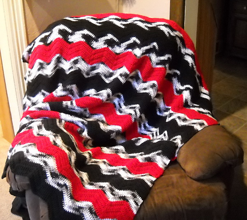 Ravelry: Masculine Ripple Stitch Afghan pattern by Maria Merlino