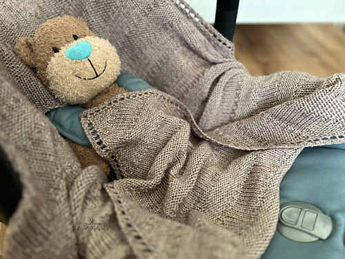 Ravelry: Cruise Cuddle Baby Blanket pattern by Kasia Krzyzyk