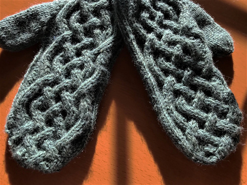 Ravelry: Saxon Braid Mittens pattern by Kanga Knits