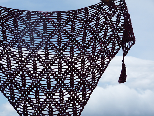 Ravelry: Solitaire Shawl pattern by What About Yarn