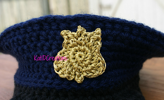 Ravelry: Police Badge Applique pattern by Kati Donahue