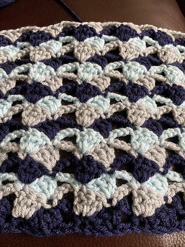 Ravelry: Sideways Shells Blanket pattern by Kathie Sew Happy