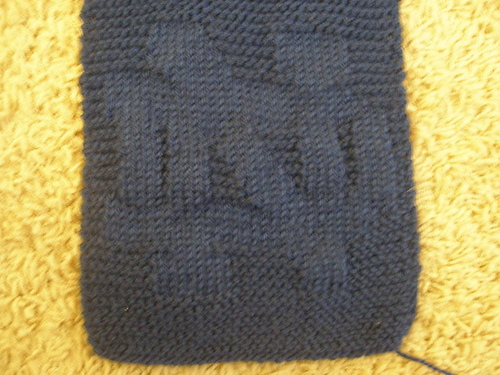Ravelry: Embossed Notre Dame Logo Scarf pattern by Kathy L.