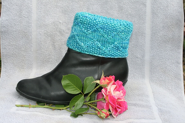 Ravelry: Big Top Boot Toppers pattern by Kathy Green