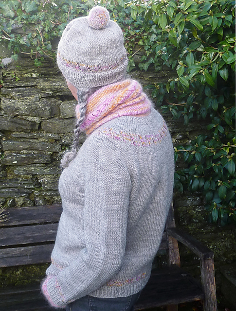 Ravelry: kathysknittingtoo's Tippi toppi hat *TEST*