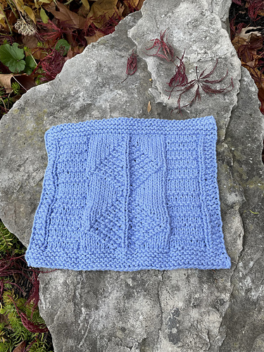 Ravelry: Stone Square pattern by Petra Breakstone
