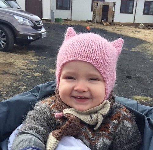 Ravelry: Meow-Meow Hat pattern by Mjuk