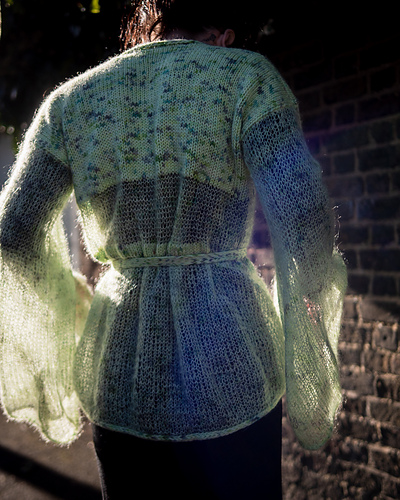 Ravelry: Gelly Cube Cardigan pattern by Katt Weaver