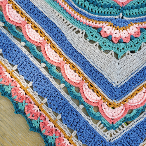 Ravelry: Maxine Afghan pattern by Kayla Wagner