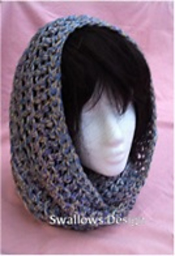 Ravelry: 'Easy Peasy' Long Cowl pattern by Kaz Bowen (Swallows Design)