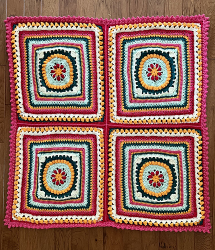 Ravelry: Eliza Throw pattern by Joanita Theron