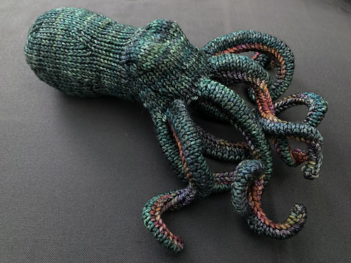 Ravelry: Octopus Bag pattern by Deborah West