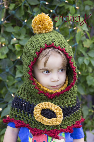 Ravelry: Elf Hooded Cowl pattern by Briana K Designs