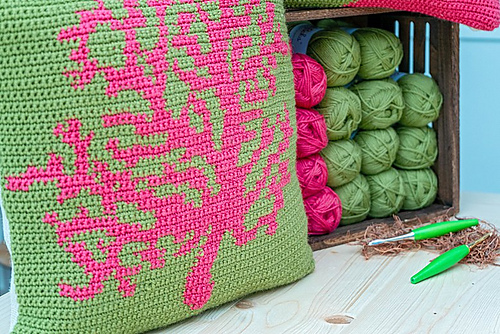 Ravelry: Key West Pillows pattern by Briana K Designs