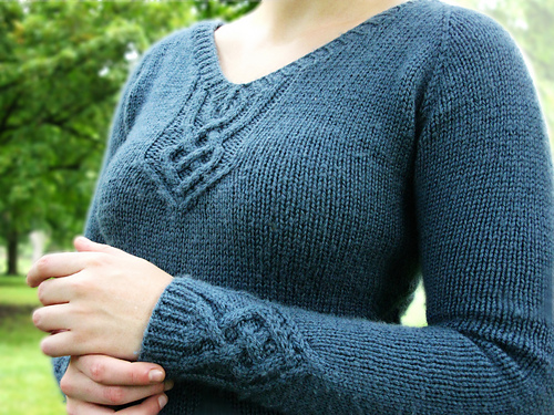 Ravelry: Swivel Pullover pattern by Kerri Blumer