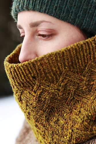 Ravelry: Balsam Point Cowl pattern by Kerri Blumer