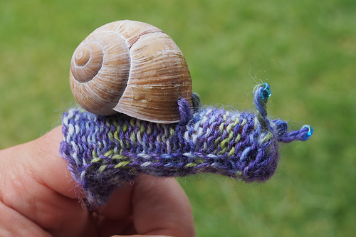 Ravelry: Snail Finger Puppet pattern by Kerstin Neumann