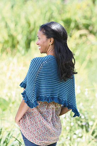 Ravelry: Selata Shawl pattern by Laura Nelkin