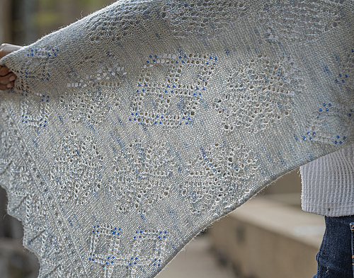 Ravelry: Spinning Silver pattern by Elizabeth Ravenwood