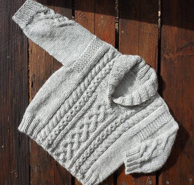 Ravelry: The Islander pattern by kiddiwinksknits
