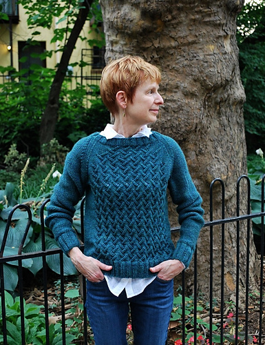 Ravelry: Whipsaw Pullover pattern by Erika Flory
