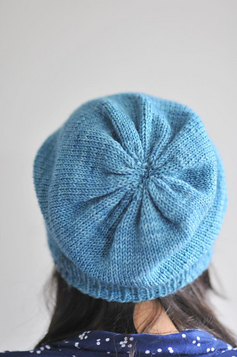 Ravelry: Vancouver Toque pattern by Kiku Corner