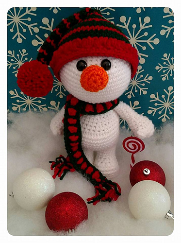 Ravelry: Oatmeal the Snowman Amigurumi pattern by Mary Smith