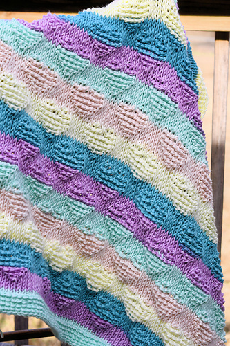 Ravelry: Striped Hearts Baby Blanket pattern by Kim Guzman