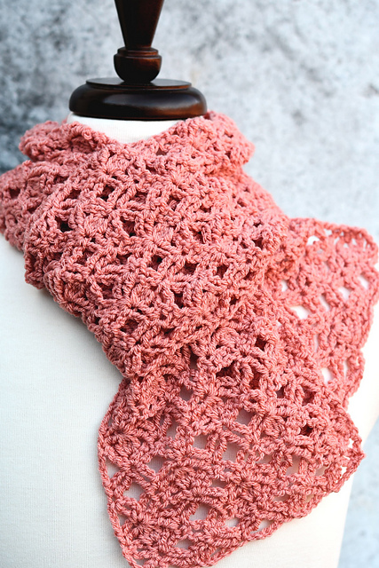 Ravelry: Boxed Bobbles Scarf pattern by Kim Guzman