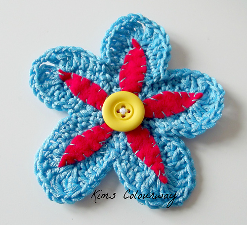 Ravelry: Stella Flower pattern by Kims Colourway