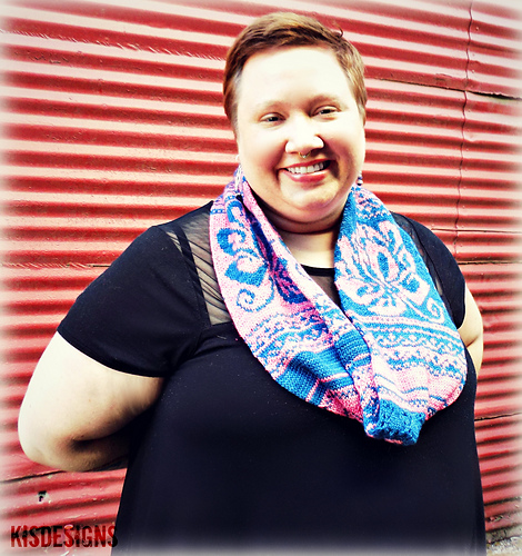 Ravelry: Lotus Cowl pattern by Kelly Forster