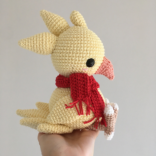 Ravelry: Chocobo pattern by Juliana Soares