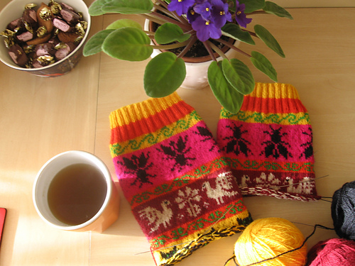 Ravelry: kkerli's Knee highs - Muhu mustritega põlvikud