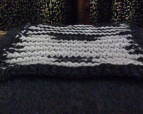 Ravelry: Dog Bone Illusion Knit pattern by Kimberly Kwon