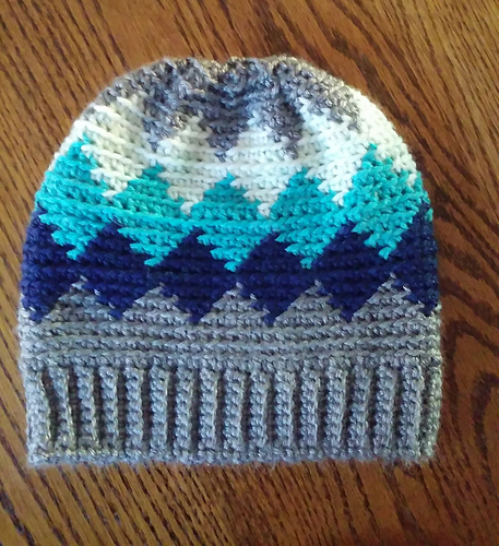 Ravelry: Tapestry Diamond Beanie pattern by Erangi Udeshika