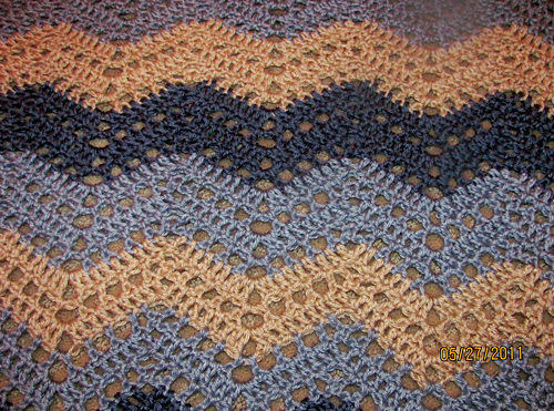 Ravelry: Land & Sea Throw pattern by Darlene Dale