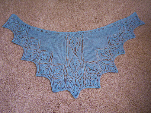 Ravelry: Rosebud Faroese-Style Shawl pattern by Margaret Stove