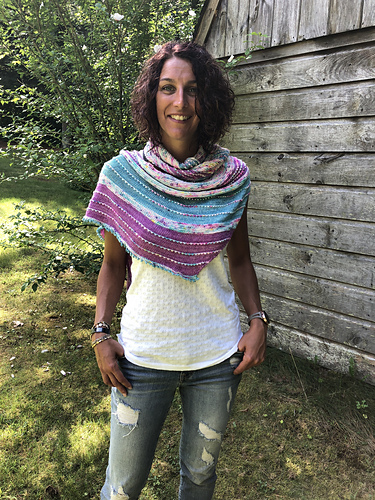Ravelry: Sprinkles on Top pattern by Emily Lipa